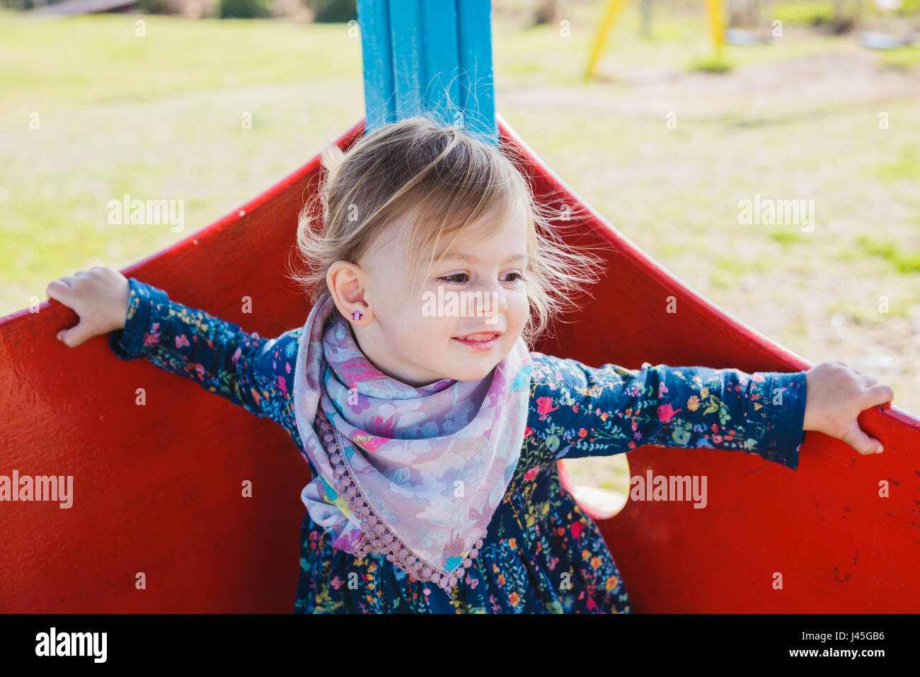 Portrait of a happy cute liitle girl Stock Photo - Alamy