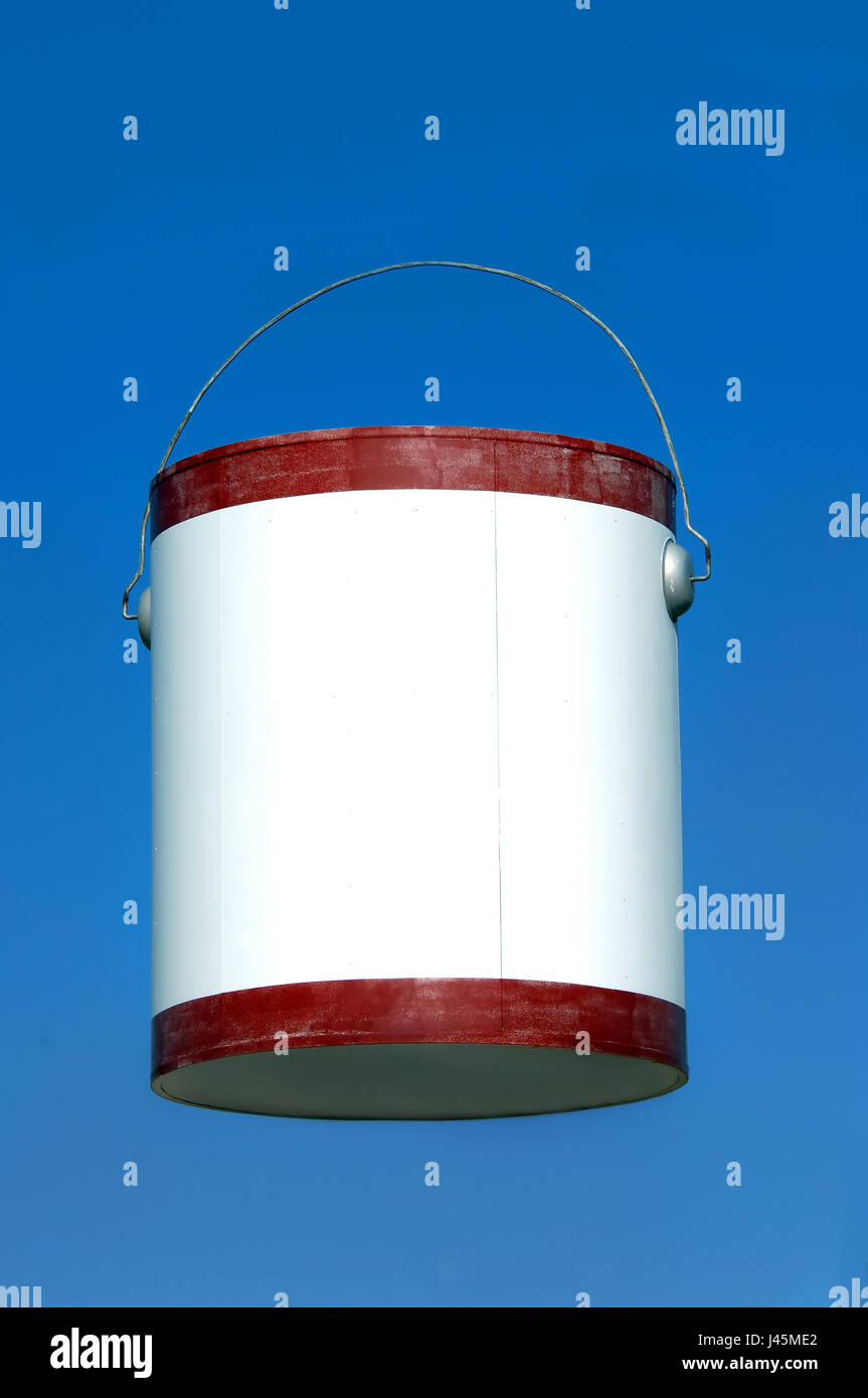 Paint bucket hi-res stock photography and images - Alamy