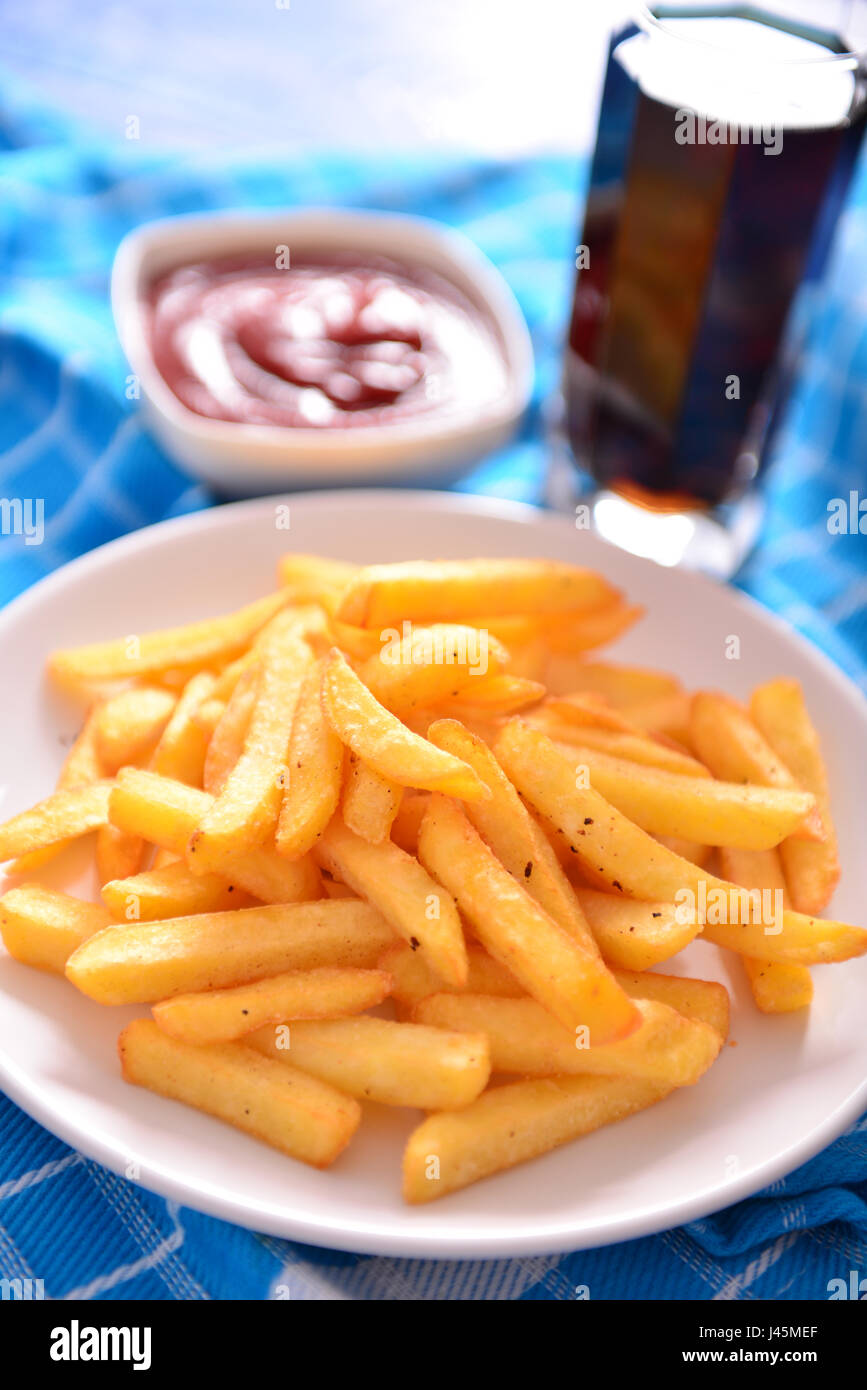 French fries belgium hi-res stock photography and images - Alamy