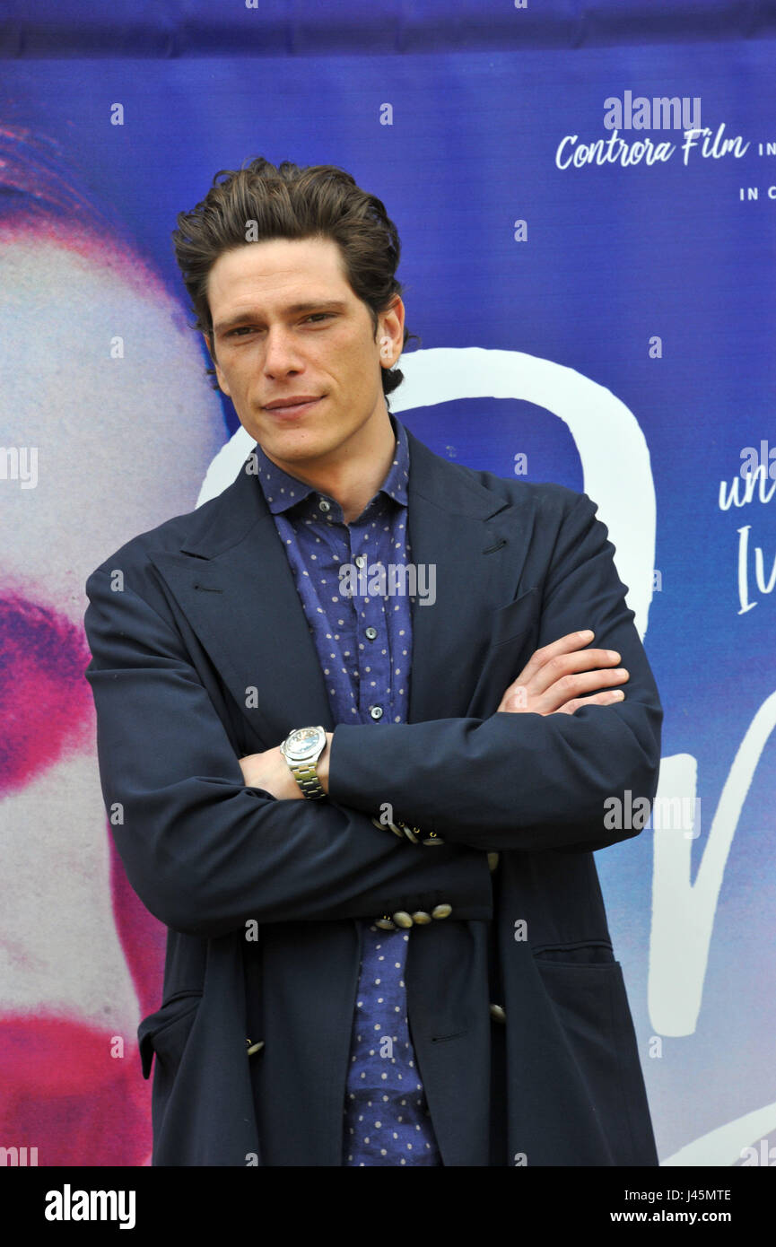 Martari High Resolution Stock Photography and Images - Alamy