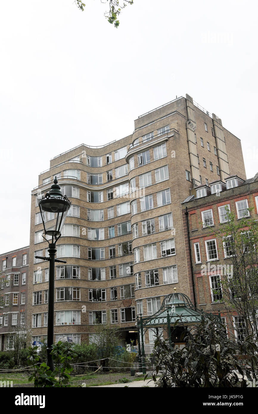 London art deco architecture 1930s hi-res stock photography and images ...