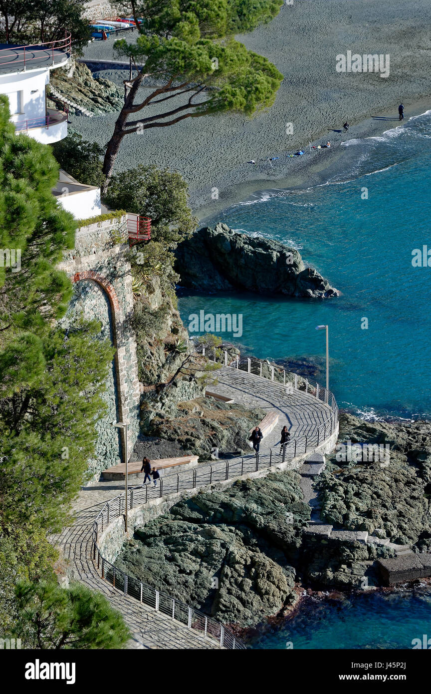 Italy walkway hi-res stock photography and images - Alamy