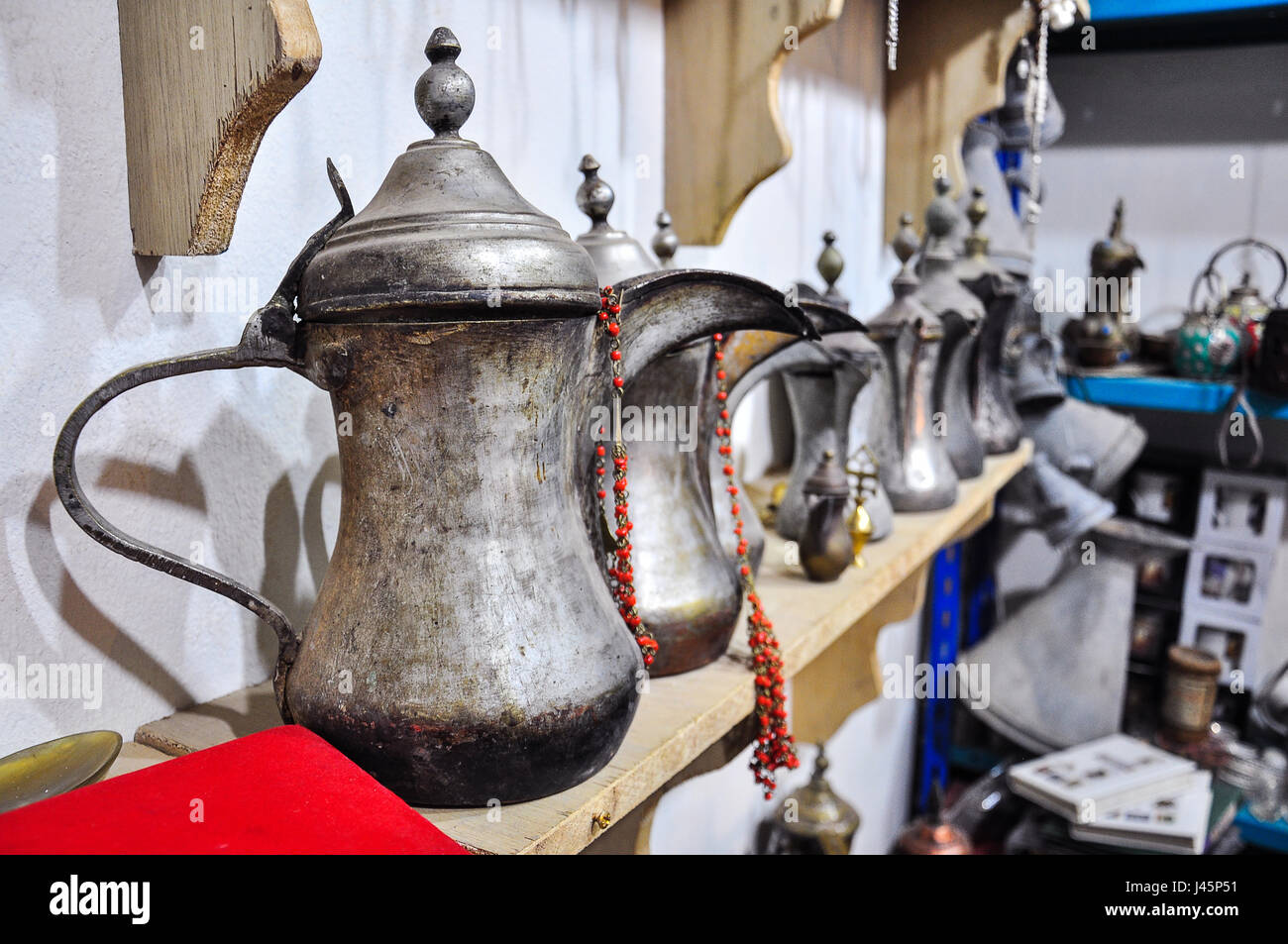 Arab coffee pots hi-res stock photography and images - Alamy