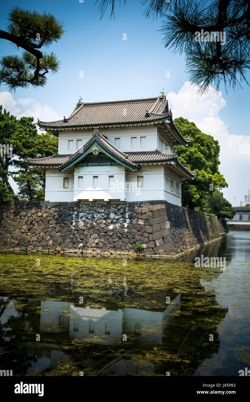 Tokyo imperial hi-res stock photography and images - Alamy