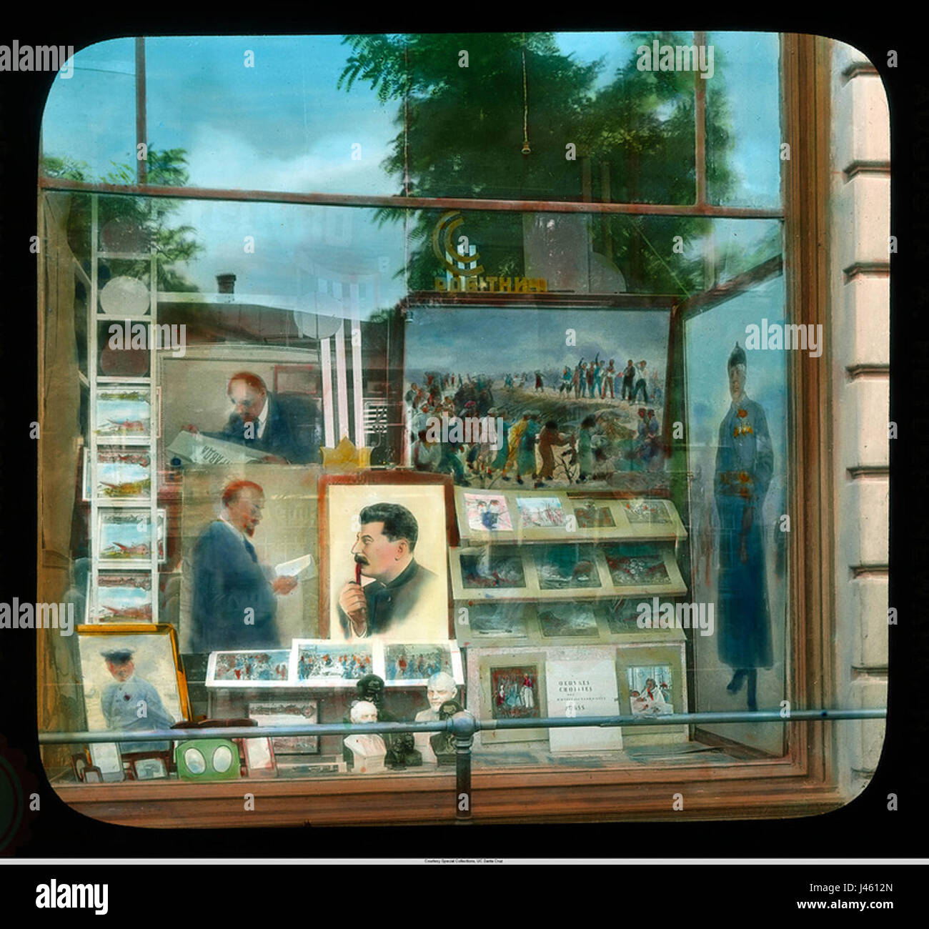 1930s shop window hi-res stock photography and images - Alamy