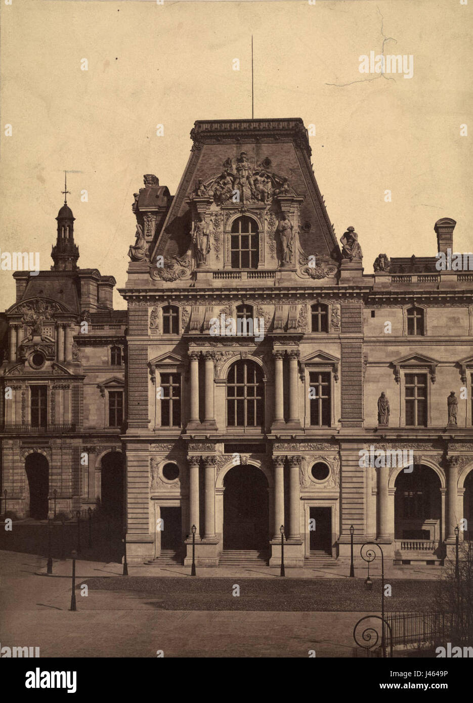 The New Louvre High Resolution Stock Photography and Images - Alamy