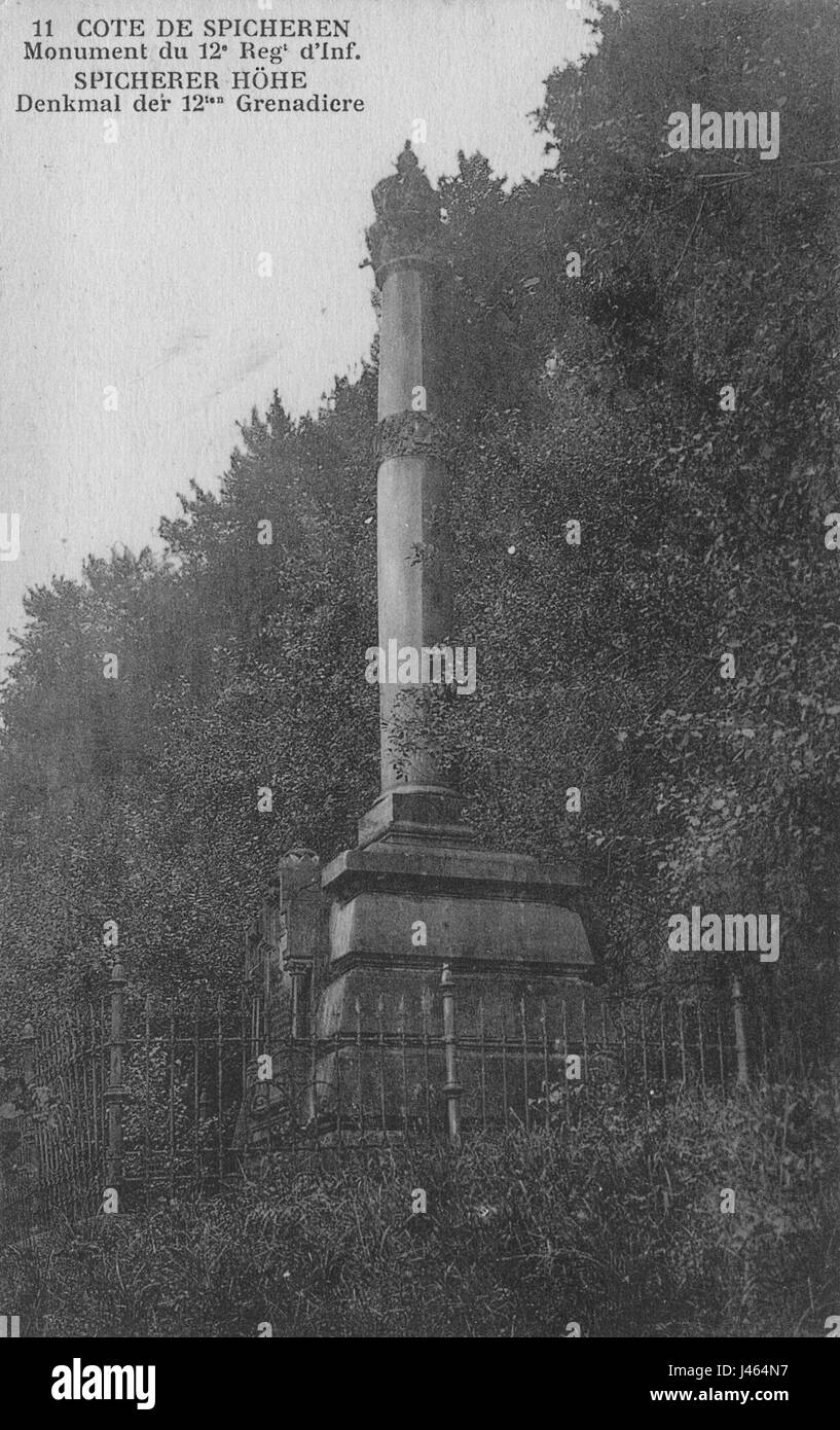 Monument to military service Black and White Stock Photos & Images - Alamy