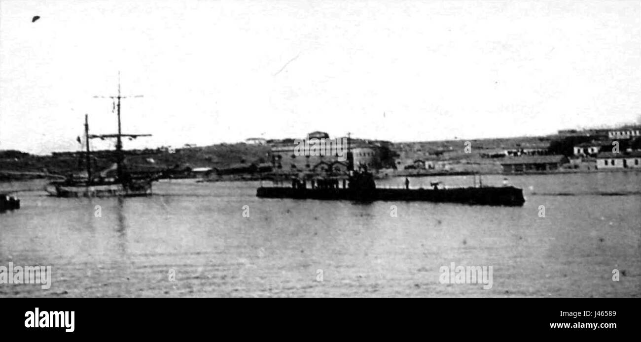 1916 designs Black and White Stock Photos & Images - Alamy