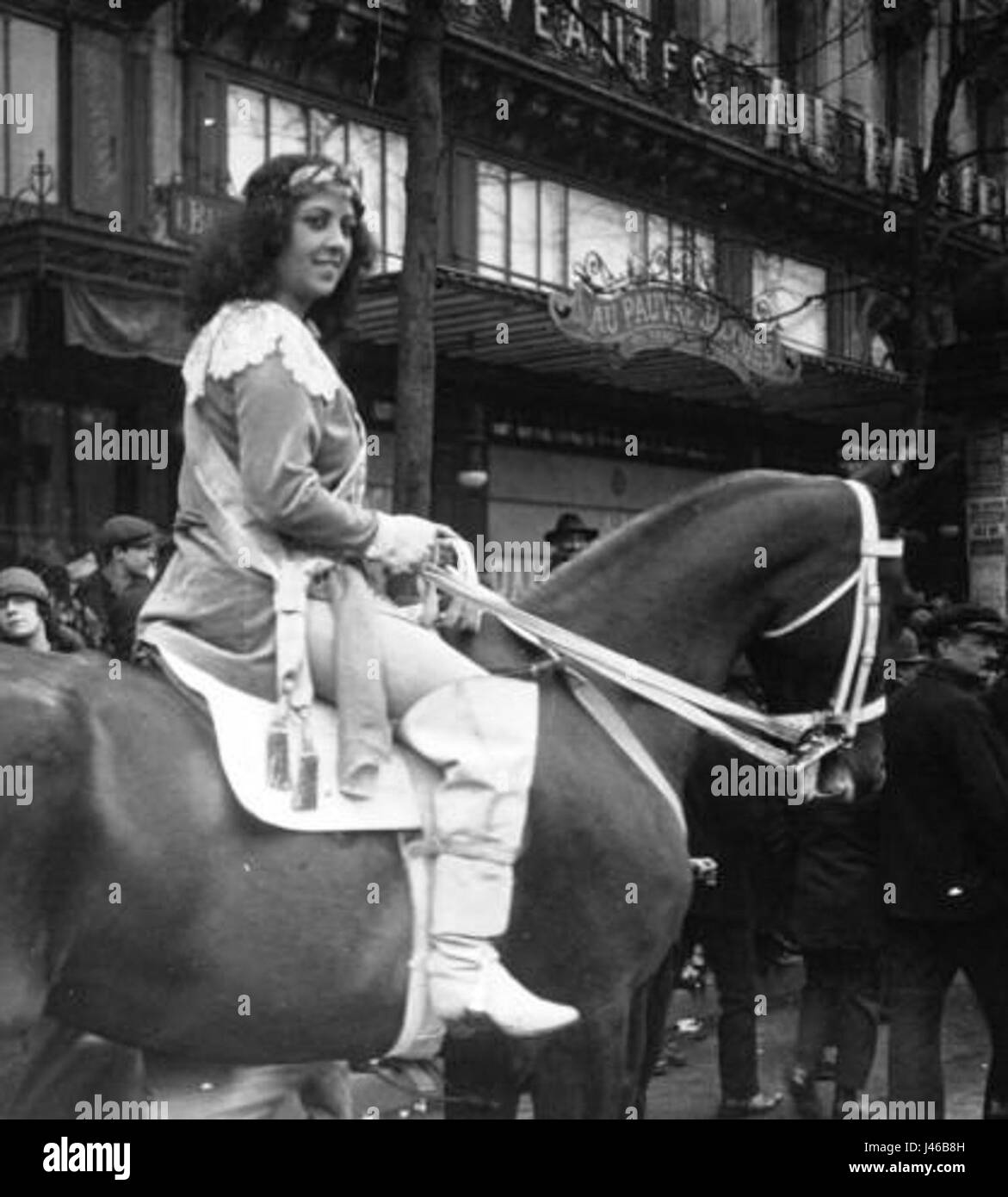 Musidora hi-res stock photography and images - Alamy