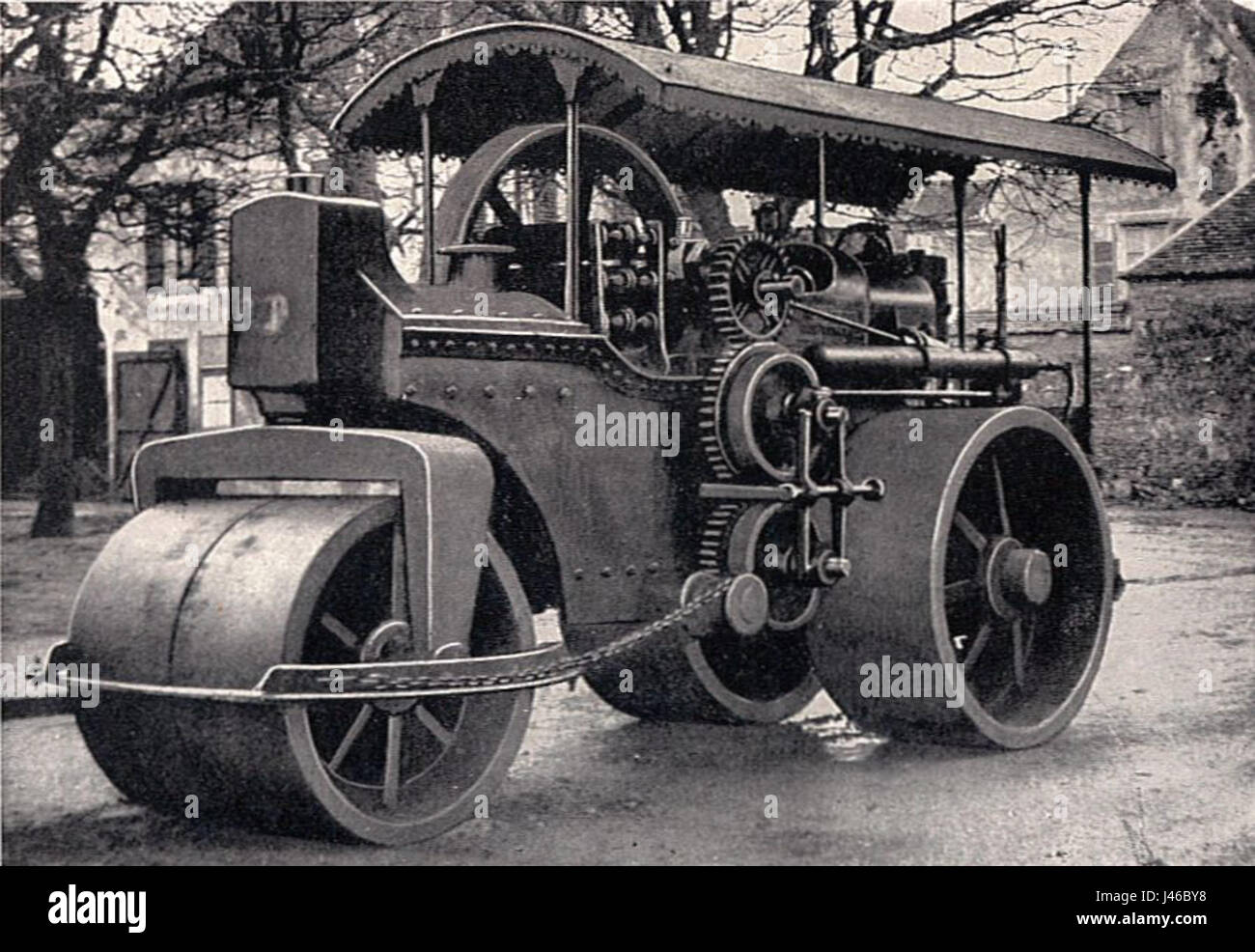 The oil engine road roller was a significant development in road ...