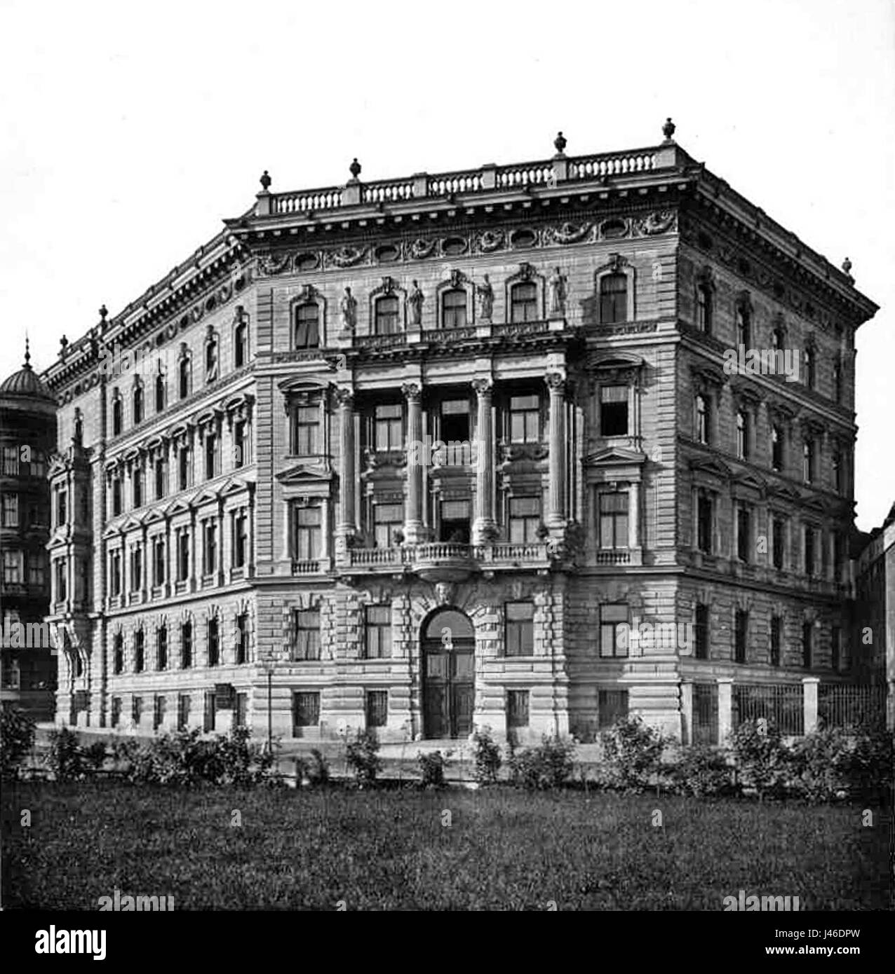 Palais gutmann hi-res stock photography and images - Alamy