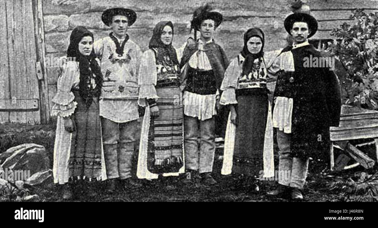 The Nagydebreki viselet, a traditional Hungarian costume from the late ...