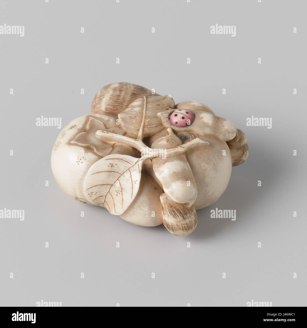Netsuke Rijksmuseum AK MAK 1440 Stock Photo - Alamy