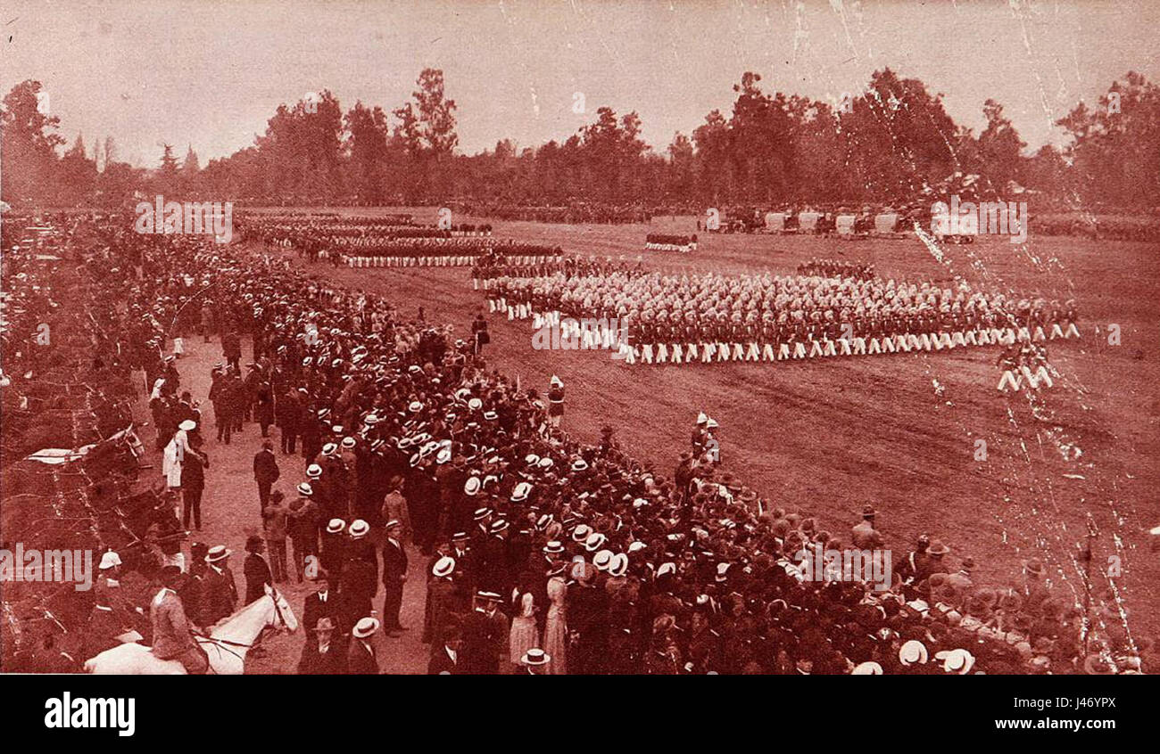 Parada Militar chilena en 1915 Stock Photo - Alamy