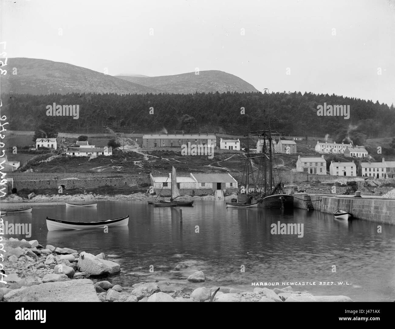 County down landmarks hi-res stock photography and images - Alamy