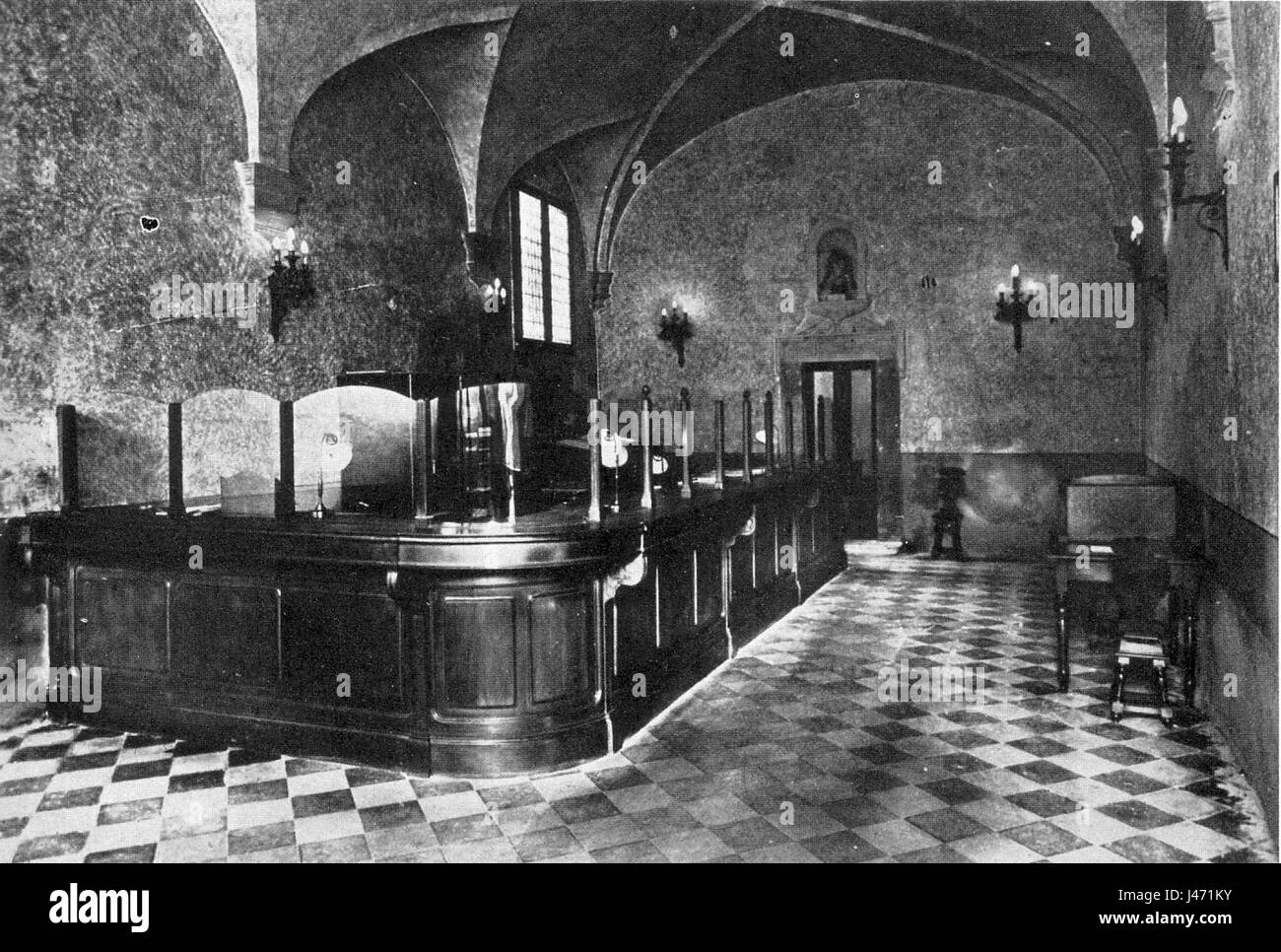 Monte pio 2 Stock Photo - Alamy