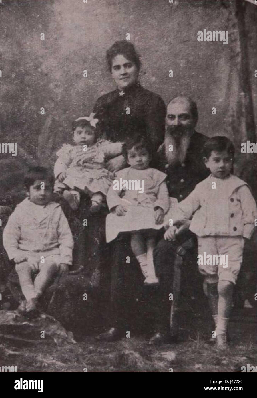 This title likely refers to a family, specifically the Barbosa family ...