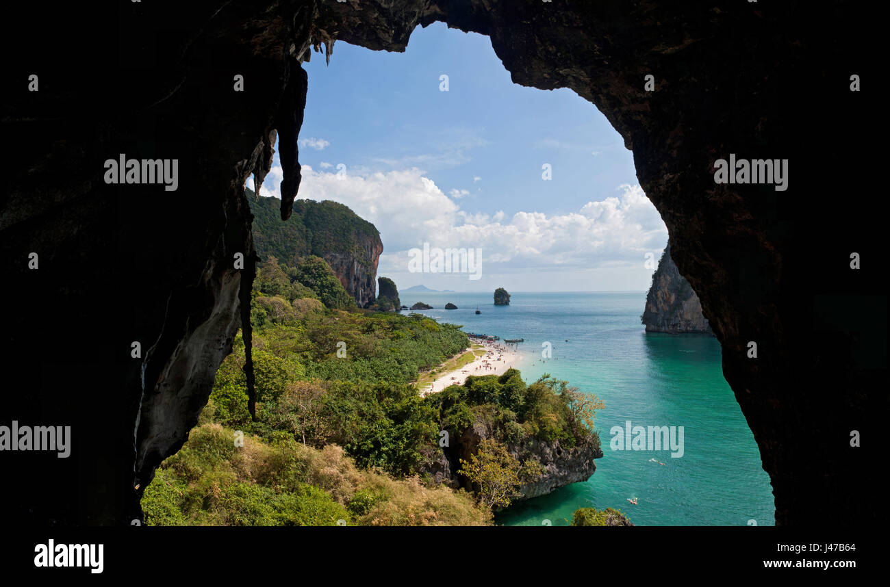 Cave journey hi-res stock photography and images - Alamy