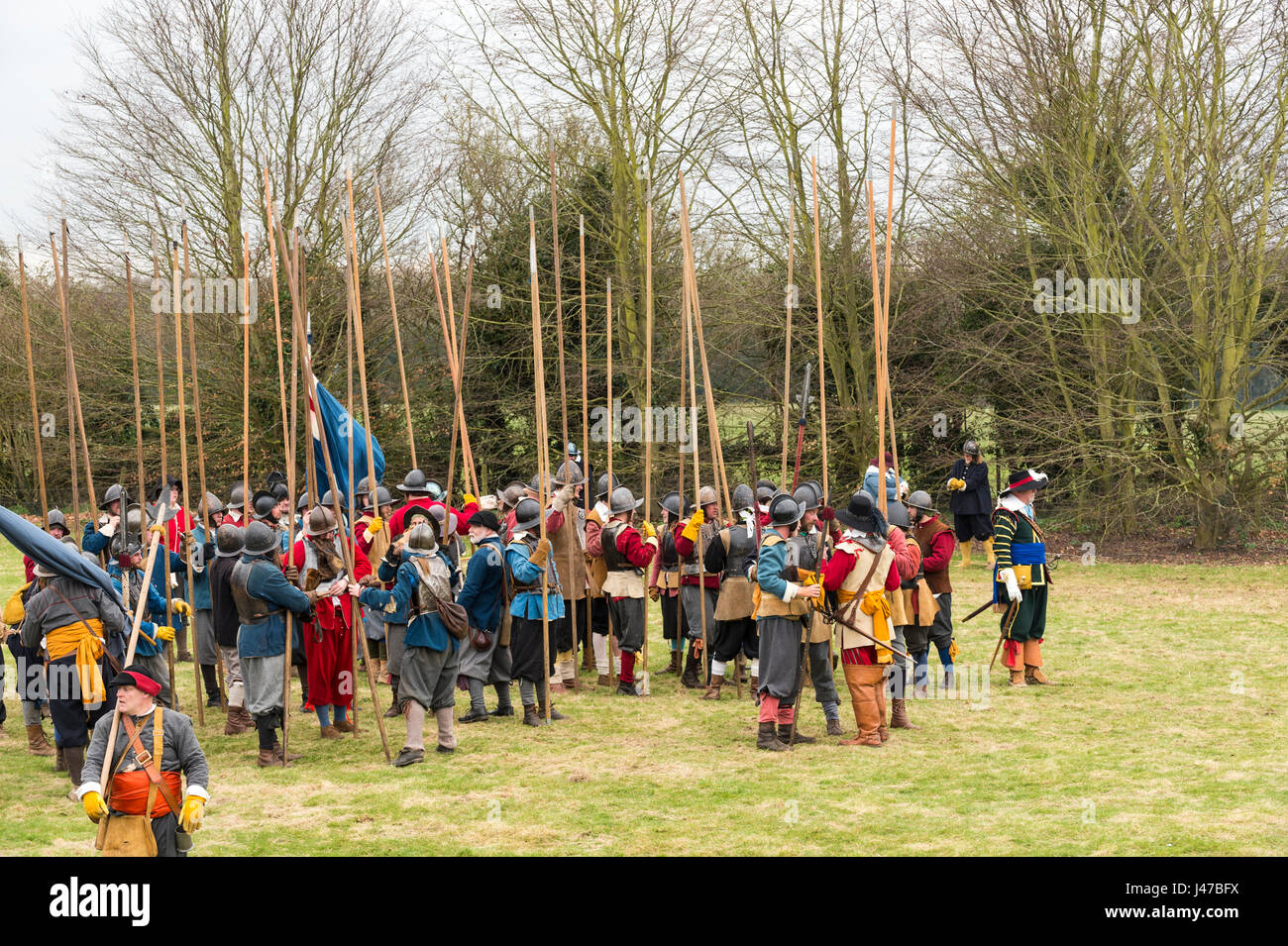 Sealed Knot re-enactment of battle at Basing House Stock Photo - Alamy