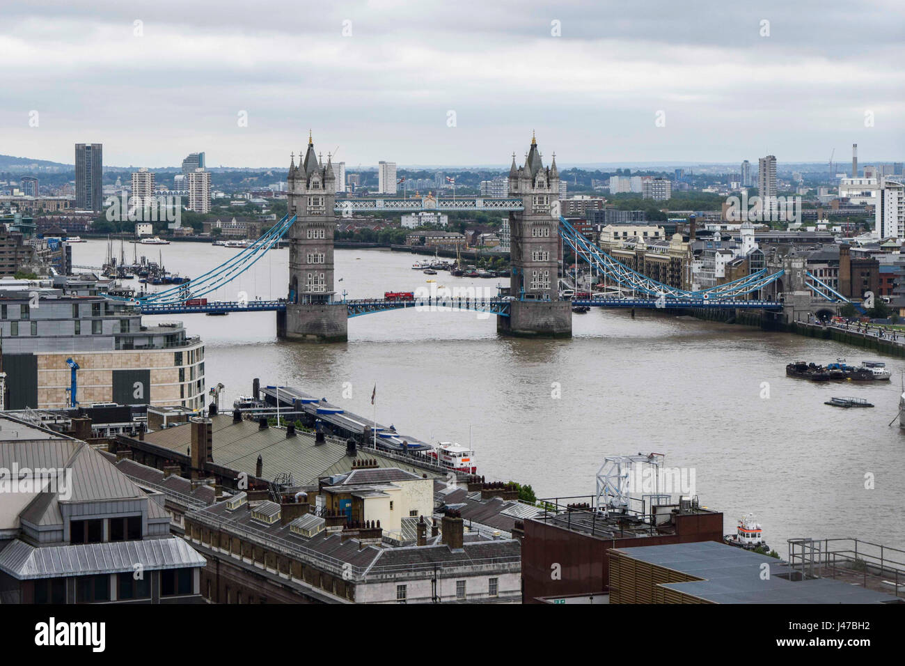London bridge landscape Stock Photo - Alamy