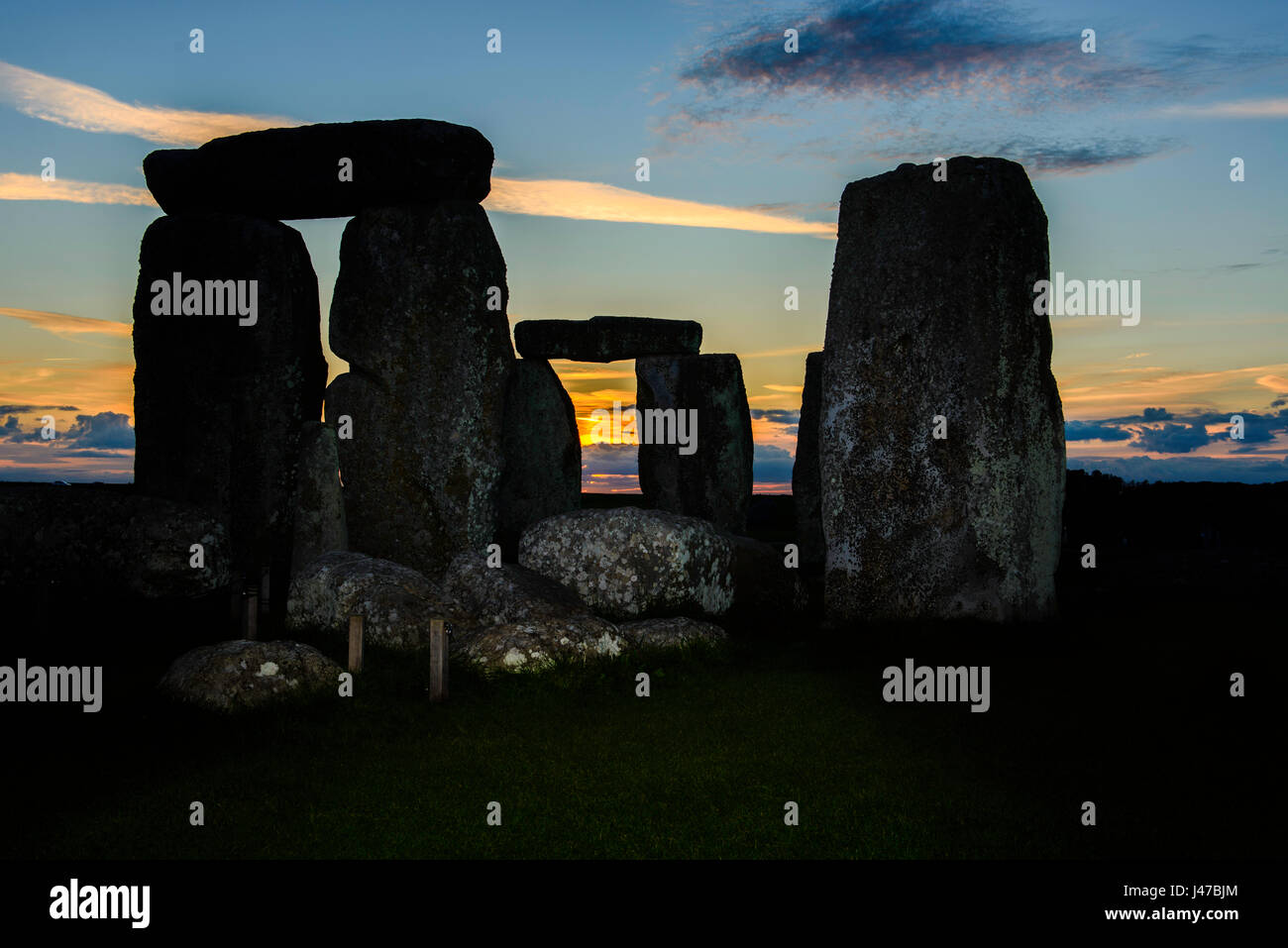 Stonehenge Sunset High Resolution Stock Photography and Images - Alamy