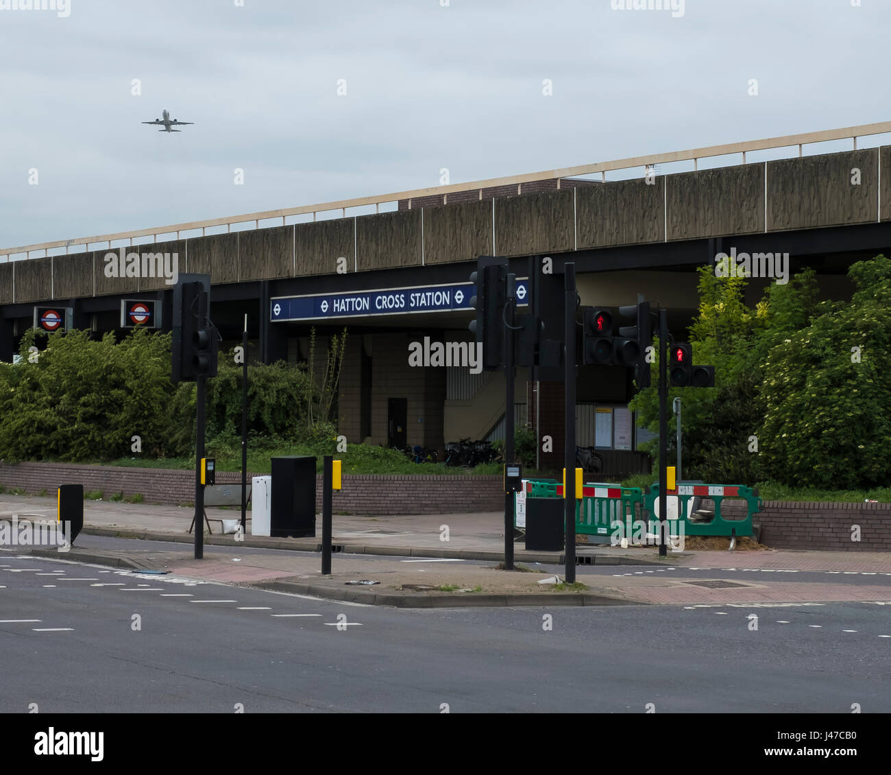 Hatton cross underground station hi-res stock photography and images ...