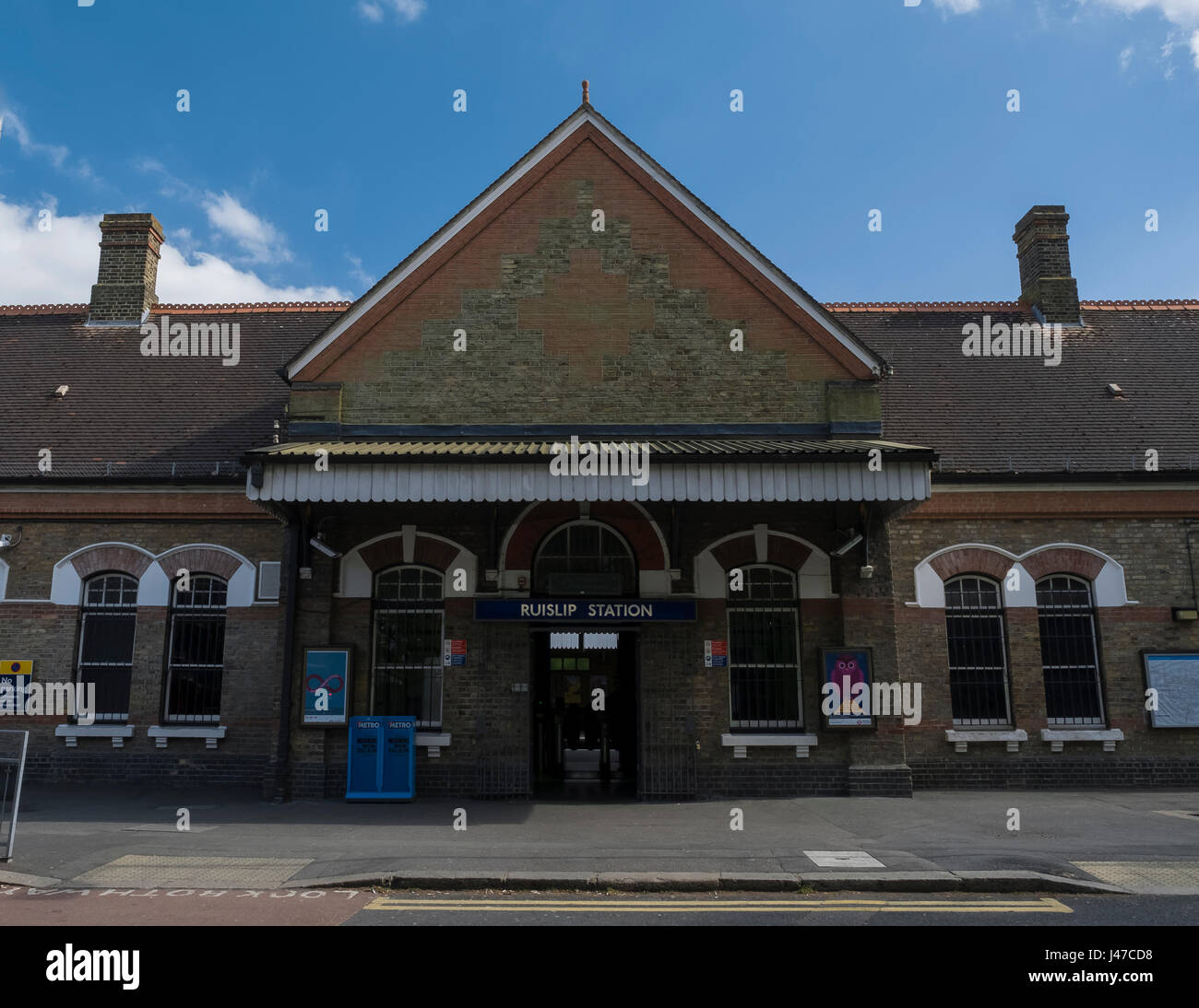 Ruislip hi-res stock photography and images - Alamy