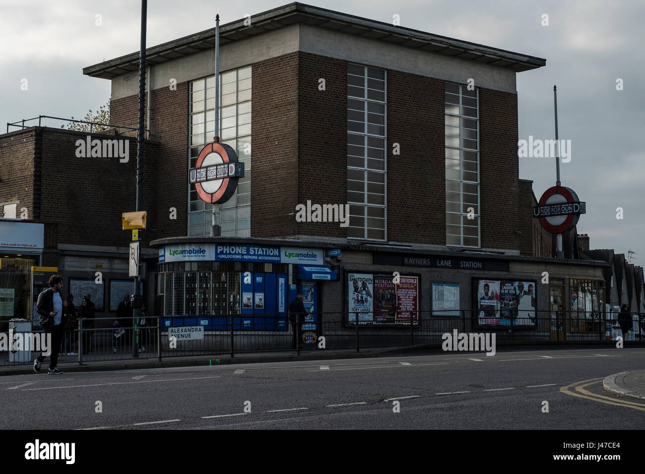 Rayners lane underground hi-res stock photography and images - Alamy