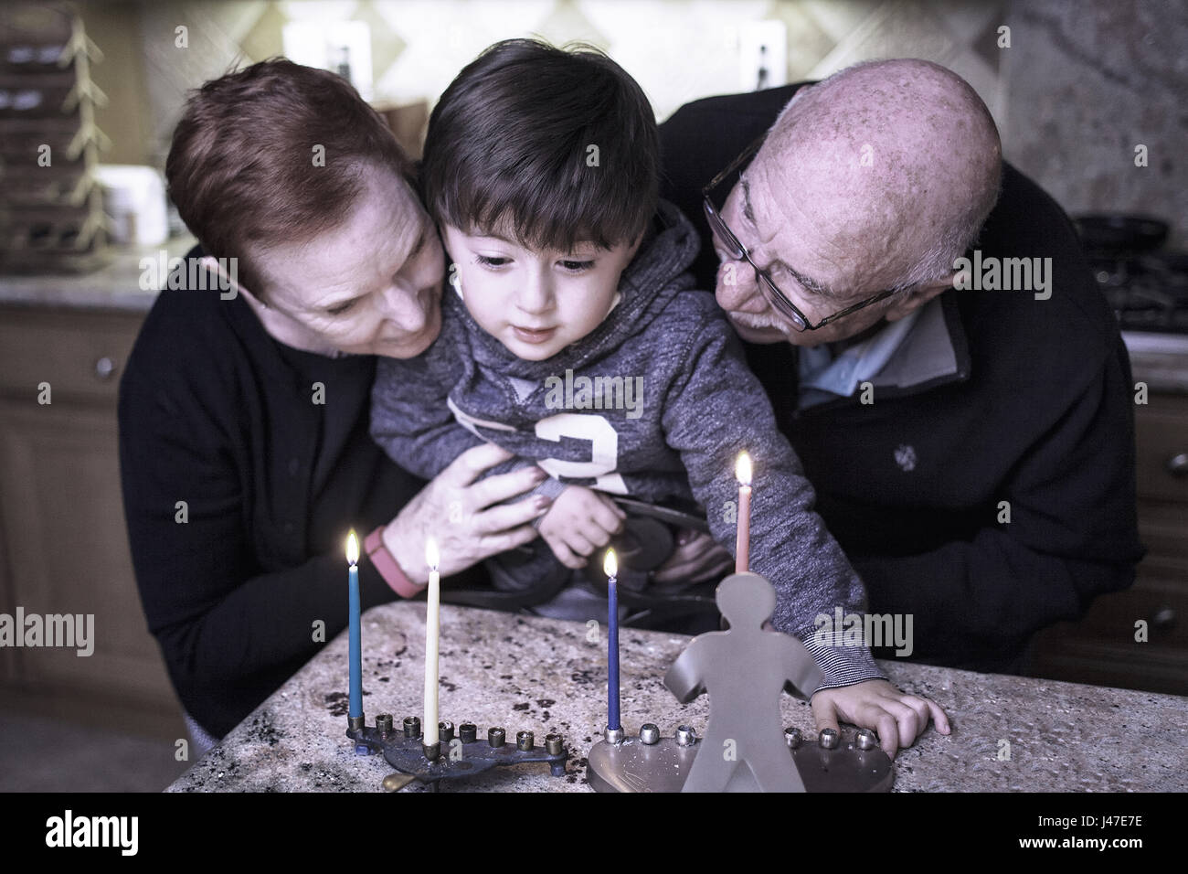 Jewish family together hi-res stock photography and images - Alamy