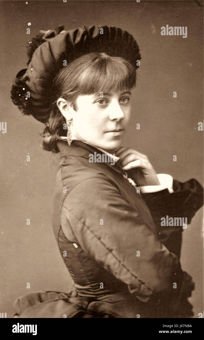 Victorian theatre stage hi-res stock photography and images - Alamy