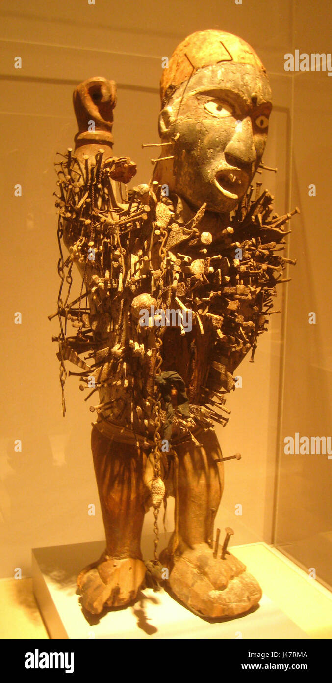 Nkisi Nkondi, Congo, c. 1880 1920 IMG 1628 Stock Photo - Alamy