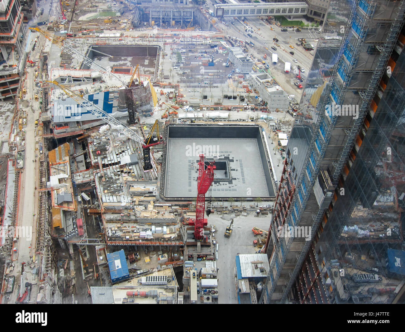 World Trade Center site under construction in New York City Stock Photo ...