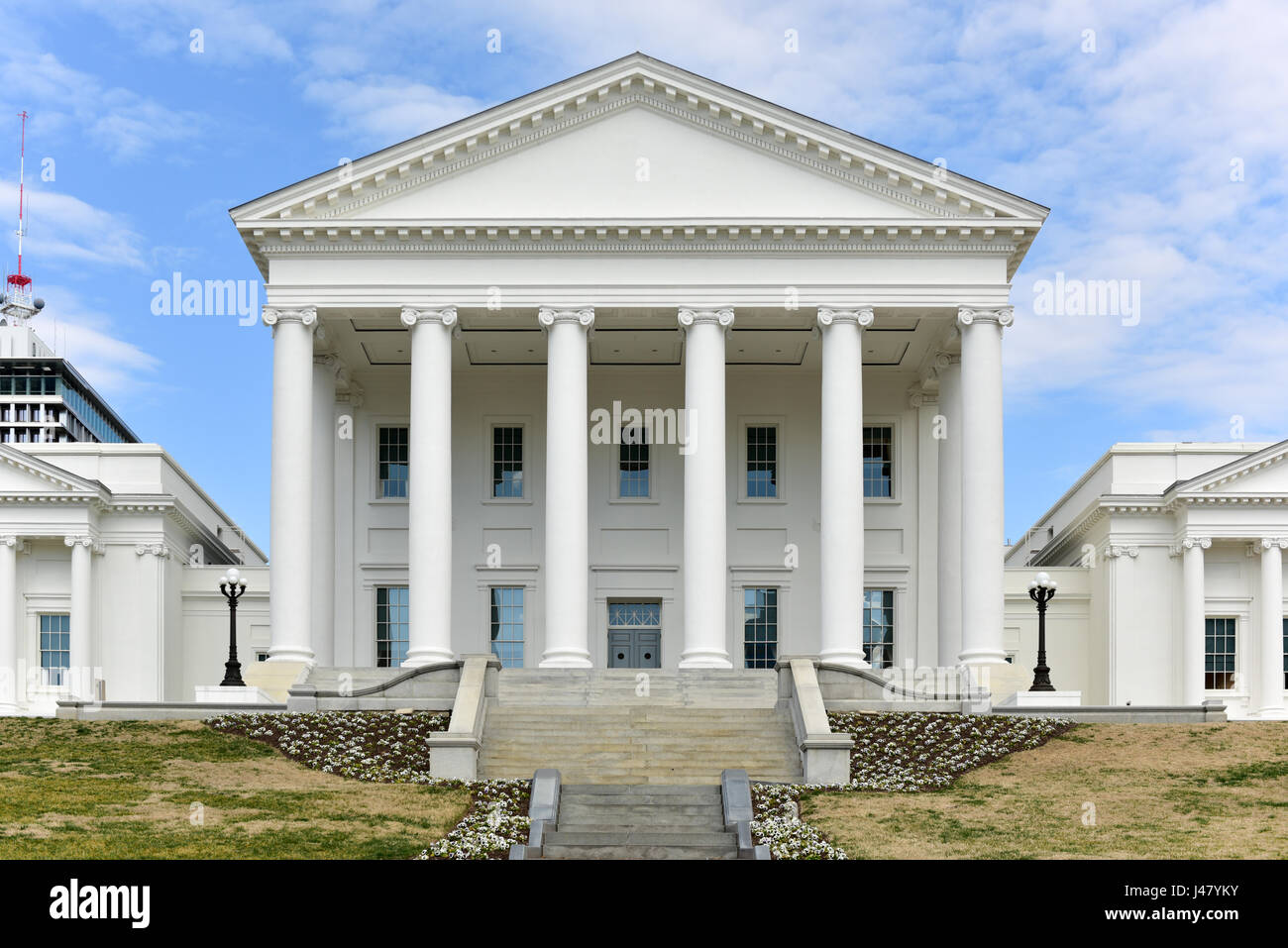 The Virginia State Capitol, designed by Thomas Jefferson who was ...