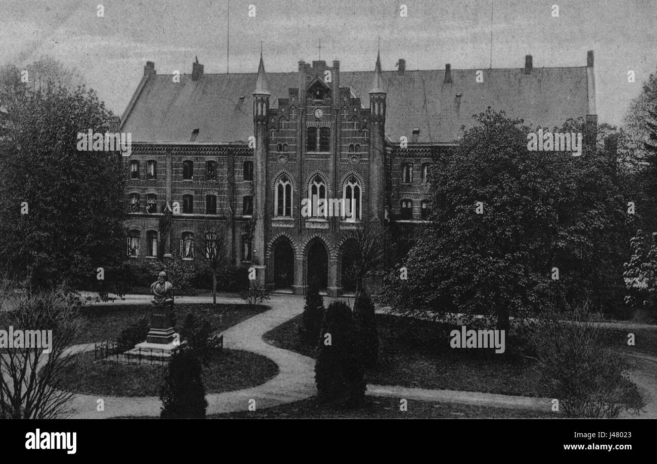 Neukloster (Wismar) Denkmal Friedrich Franz II (2 Stock Photo - Alamy