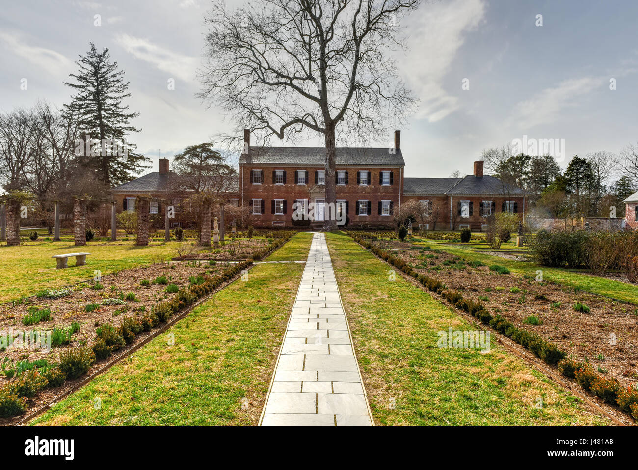 Chatham Manor, a Georgian-style home completed in 1771 on the ...