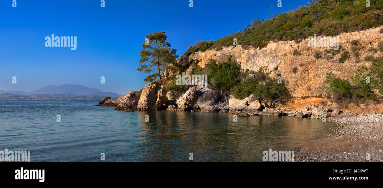 Spetses beach hi-res stock photography and images - Alamy