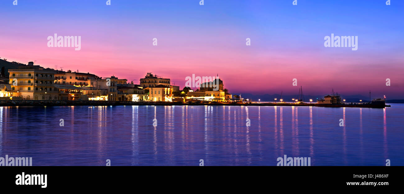 Sunset panorama of the port of Spetses, Greece Stock Photo - Alamy