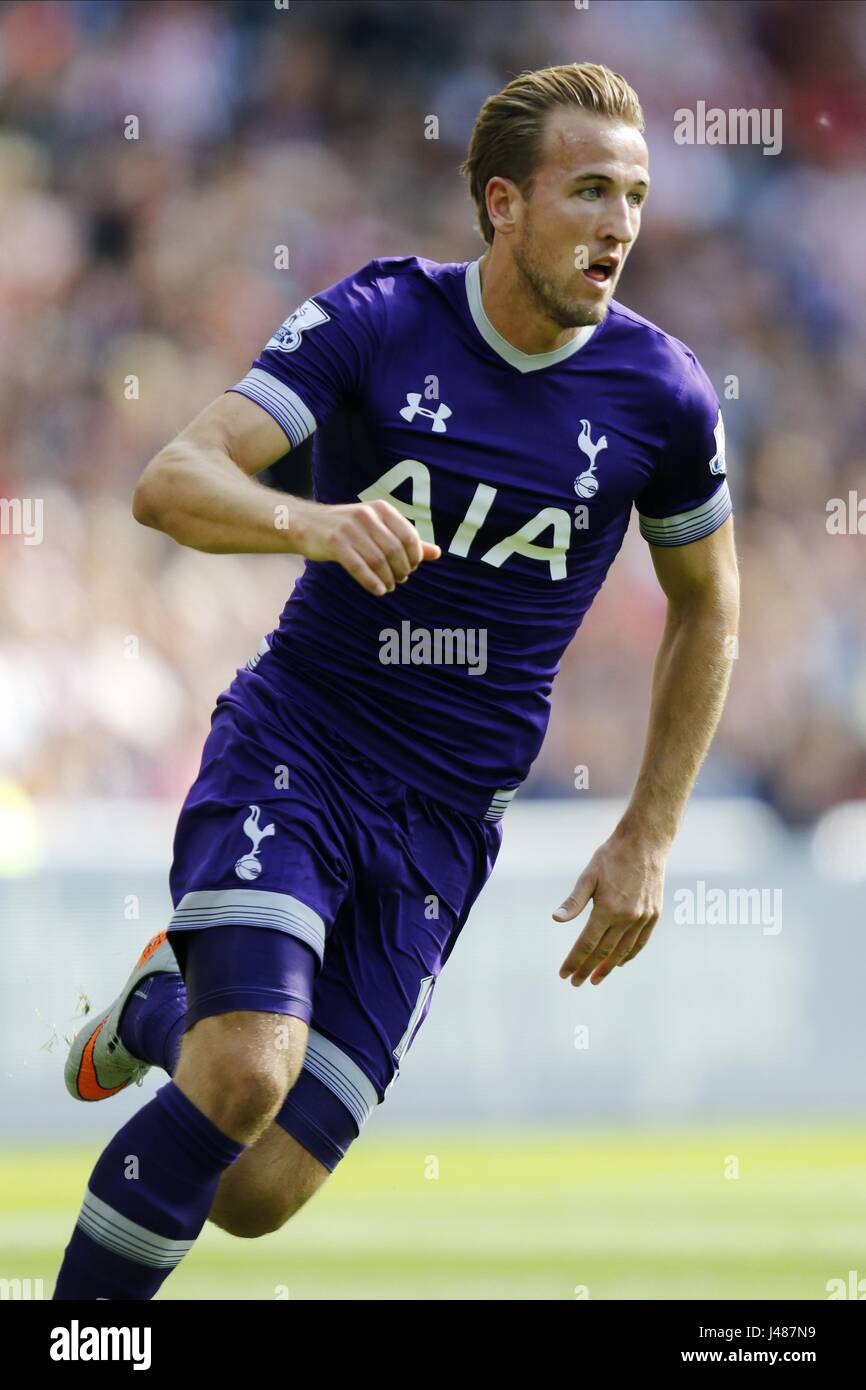 HARRY KANE TOTTENHAM HOTSPUR FC TOTTENHAM HOTSPUR FC STADIUM OF LIGHT ...