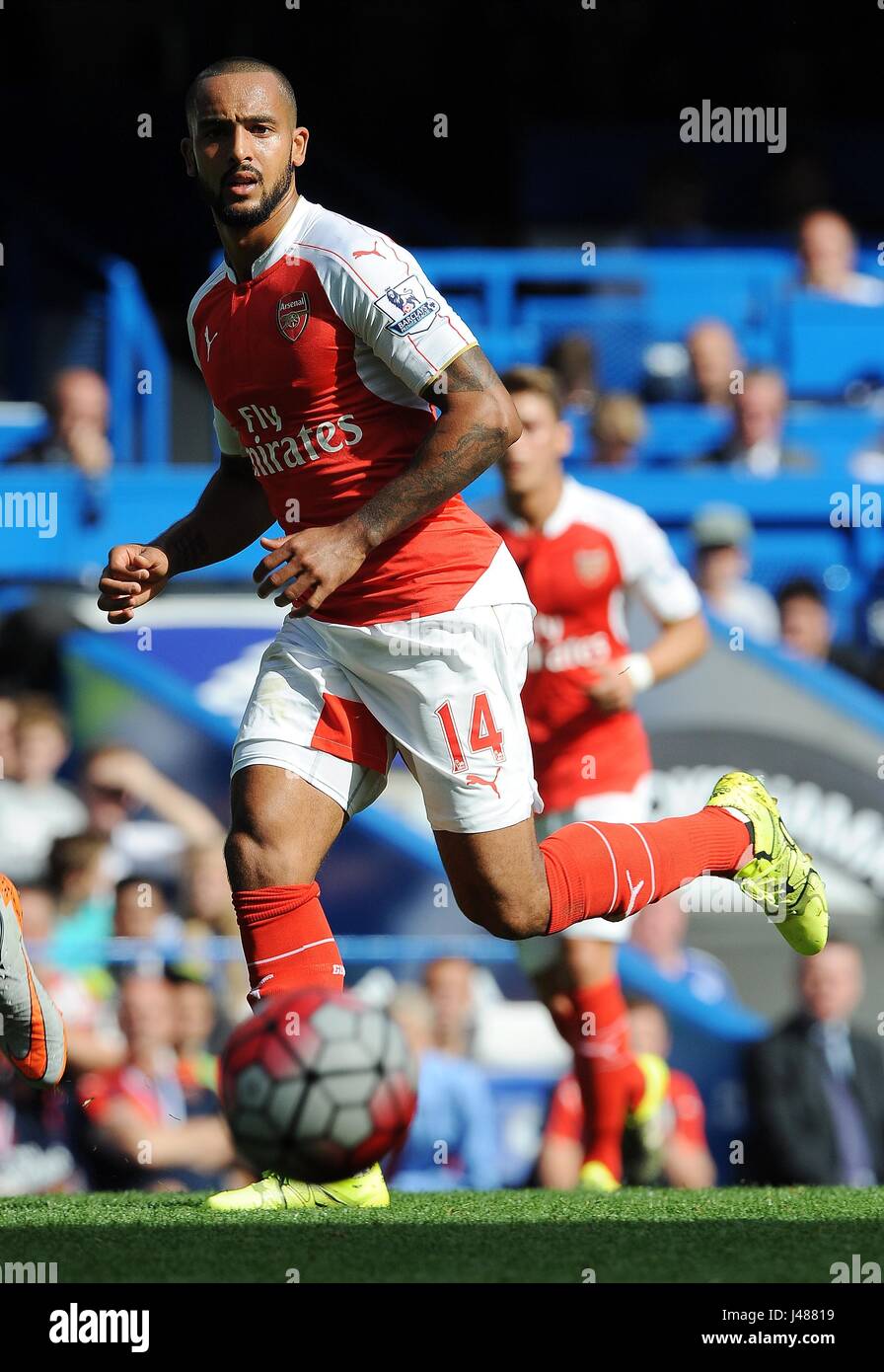 THEO WALCOTT OF ARSENAL CHELSEA V ARSENAL STAMFORD BRIDGE STADIUM ...