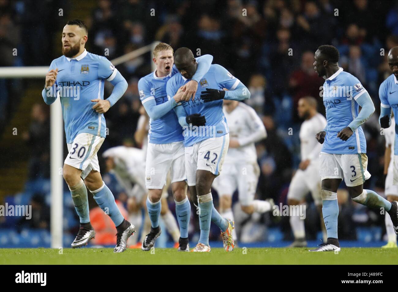 KEVIN DE BRUYNE & YAYA TOURE MANCHESTER CITY V SWANSEA CITY ETIHAD ...