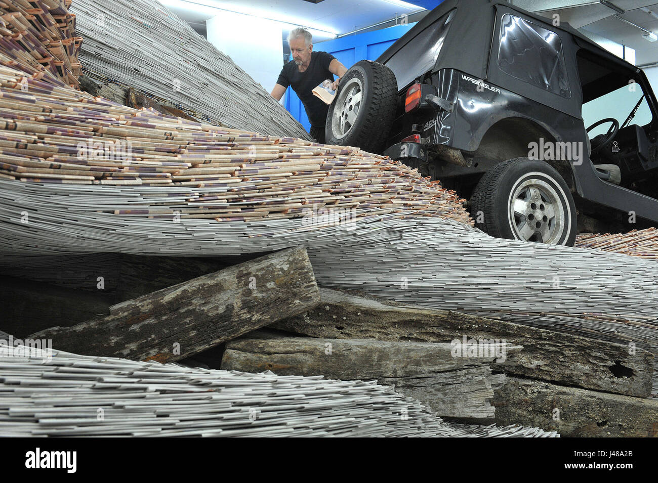 David mach hi-res stock photography and images - Alamy