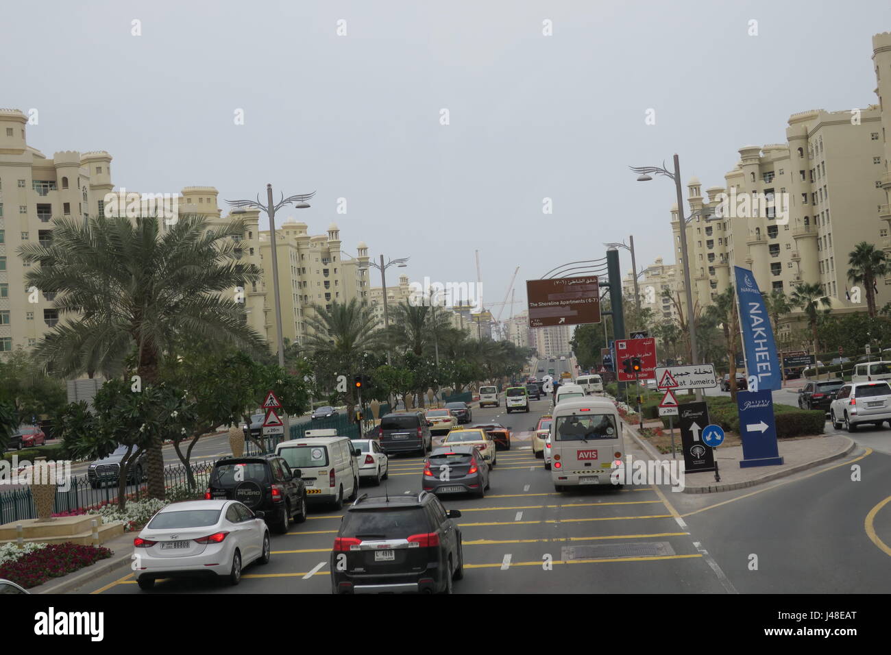 Well known settlement The Palm Jumeirah in Dubai Stock Photo - Alamy