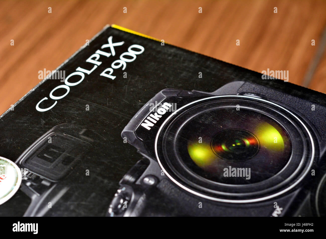 Coolpix p900 hi-res stock photography and images - Alamy