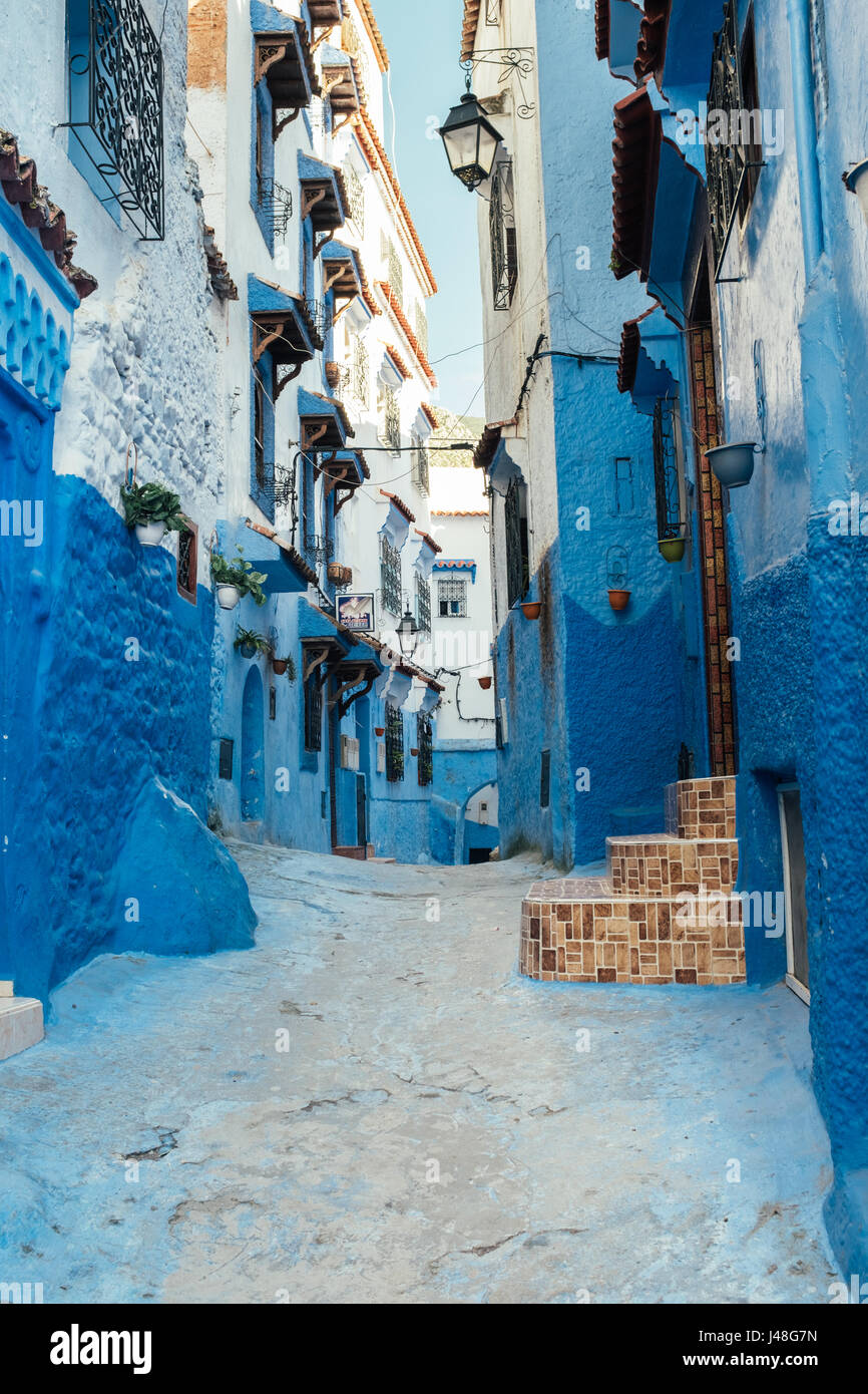 Chefchaouen blue buildings hi-res stock photography and images - Alamy