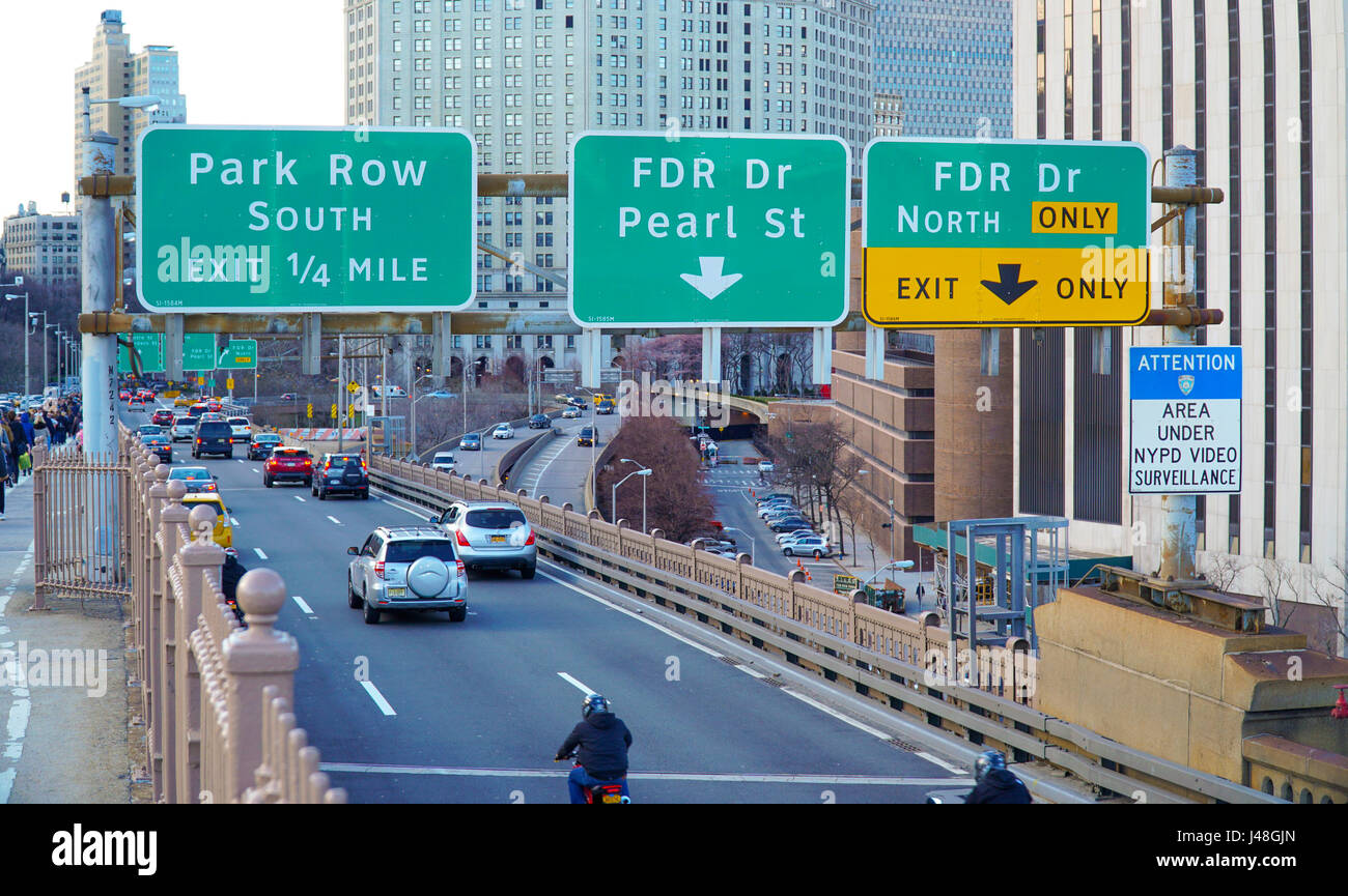 Traffic on fdr drive manhattan hi-res stock photography and images - Alamy