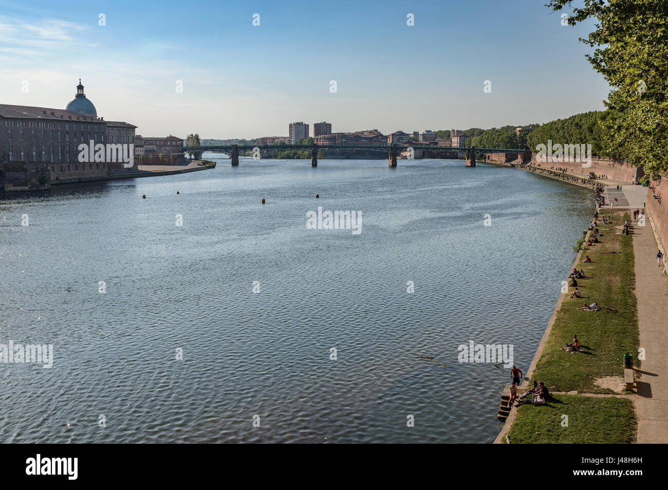 Garonne river bank hi-res stock photography and images - Alamy