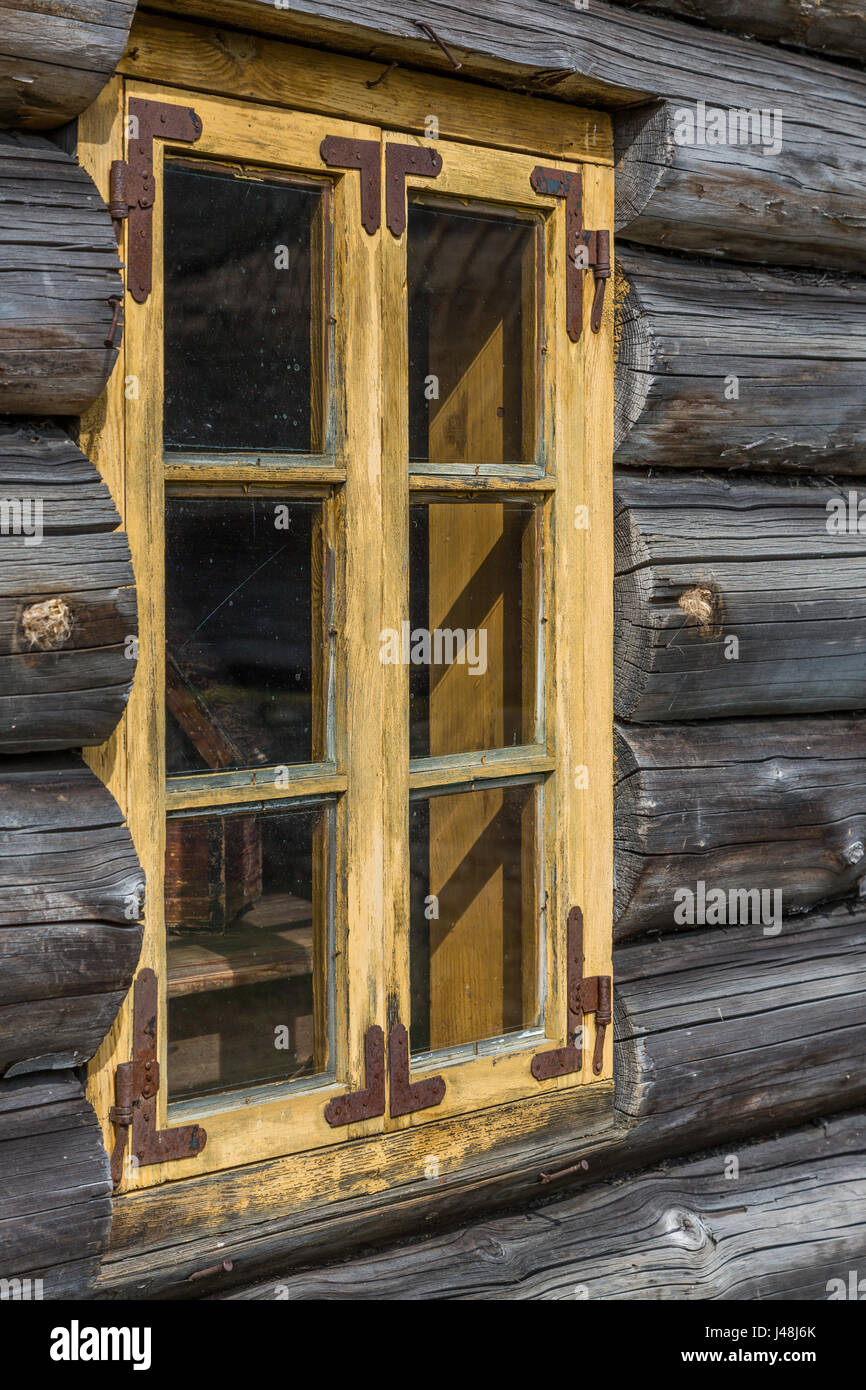 Window in old wooden rural house Stock Photo - Alamy