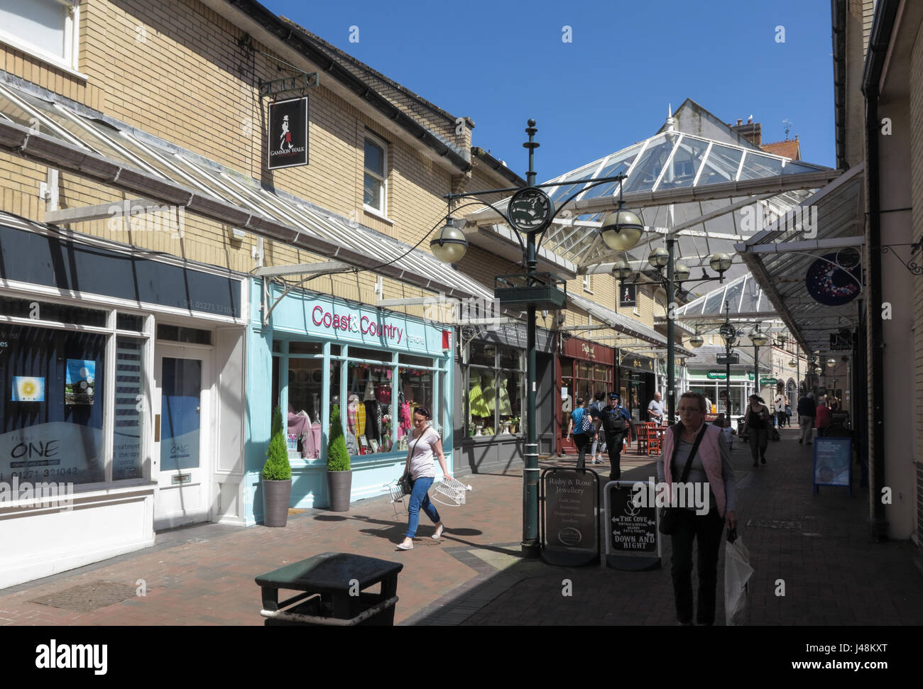 Gammon Walk Shopping, High Street, Barnstaple, Devon Stock Photo - Alamy