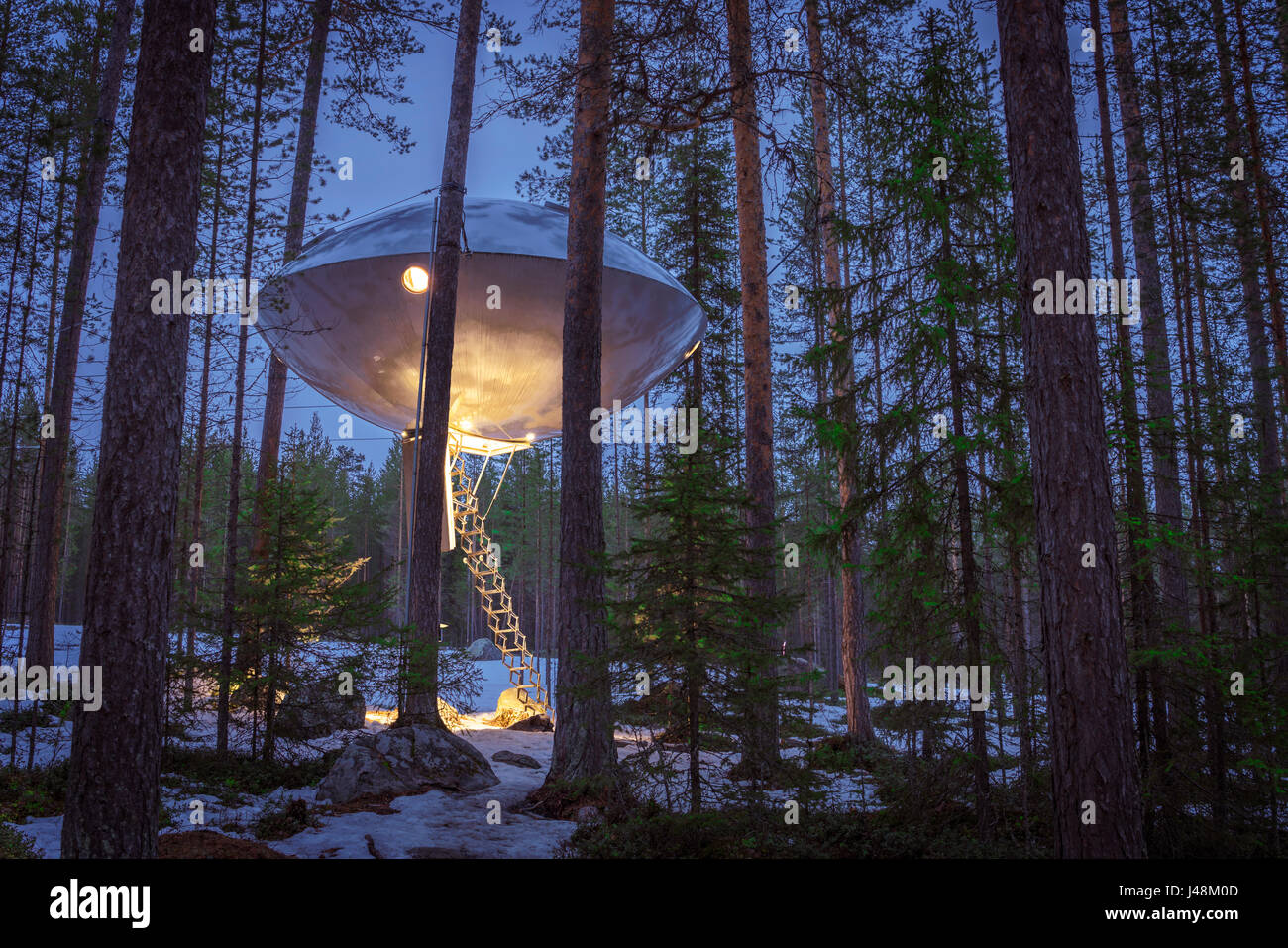 Ufo Hotel