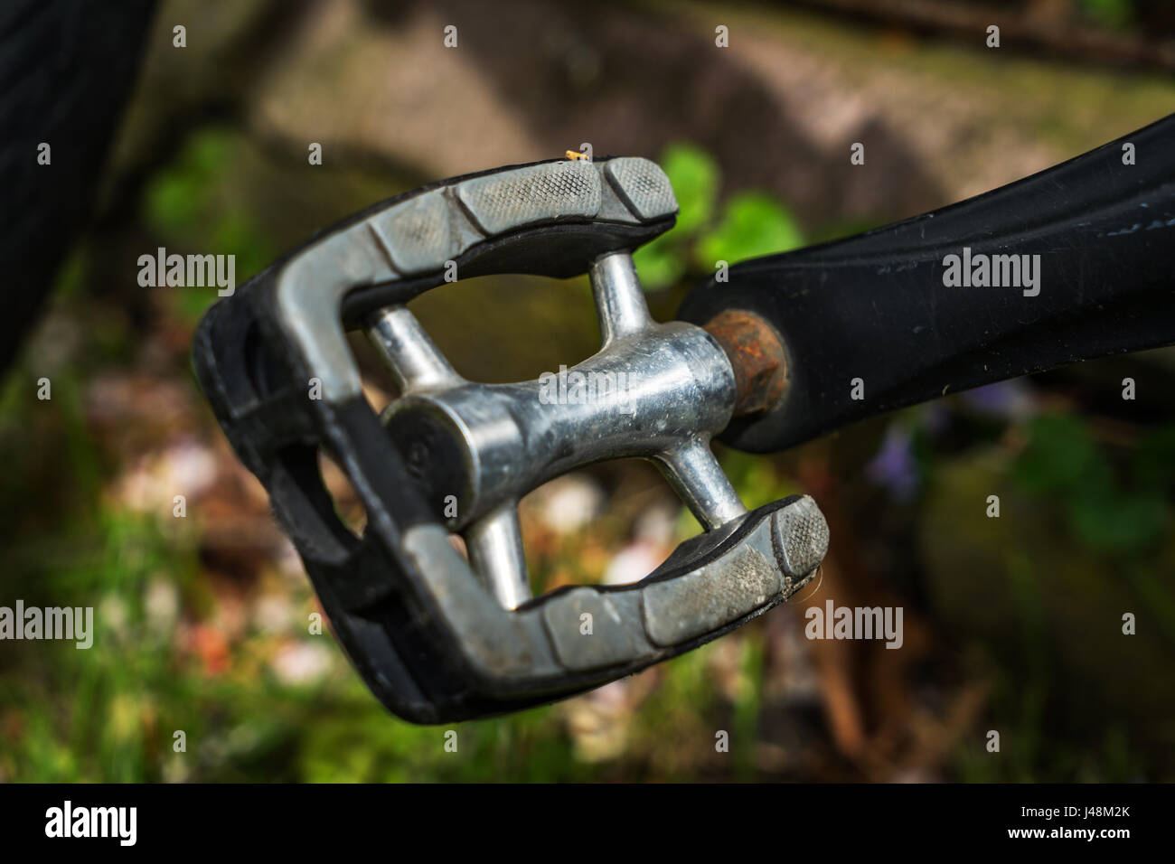 Pedal green hi-res stock photography and images - Alamy